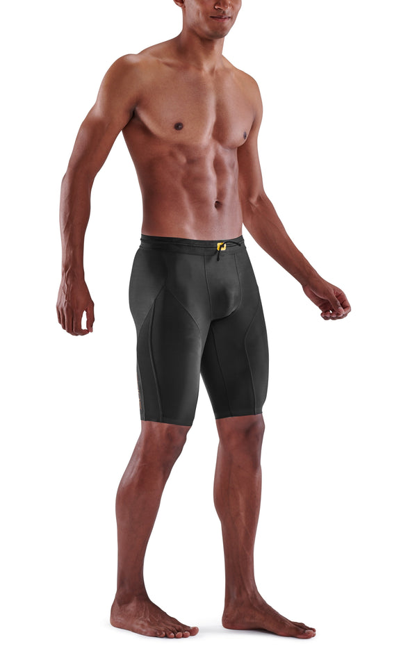 SKINS MEN'S COMPRESSION HALF TIGHTS 5-SERIES - BLACK